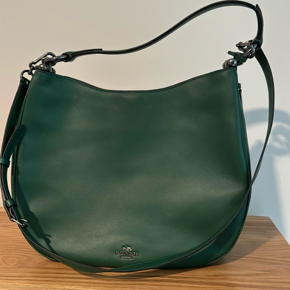 Coach | Bags | Green Coach Leather Pursue | Poshmark